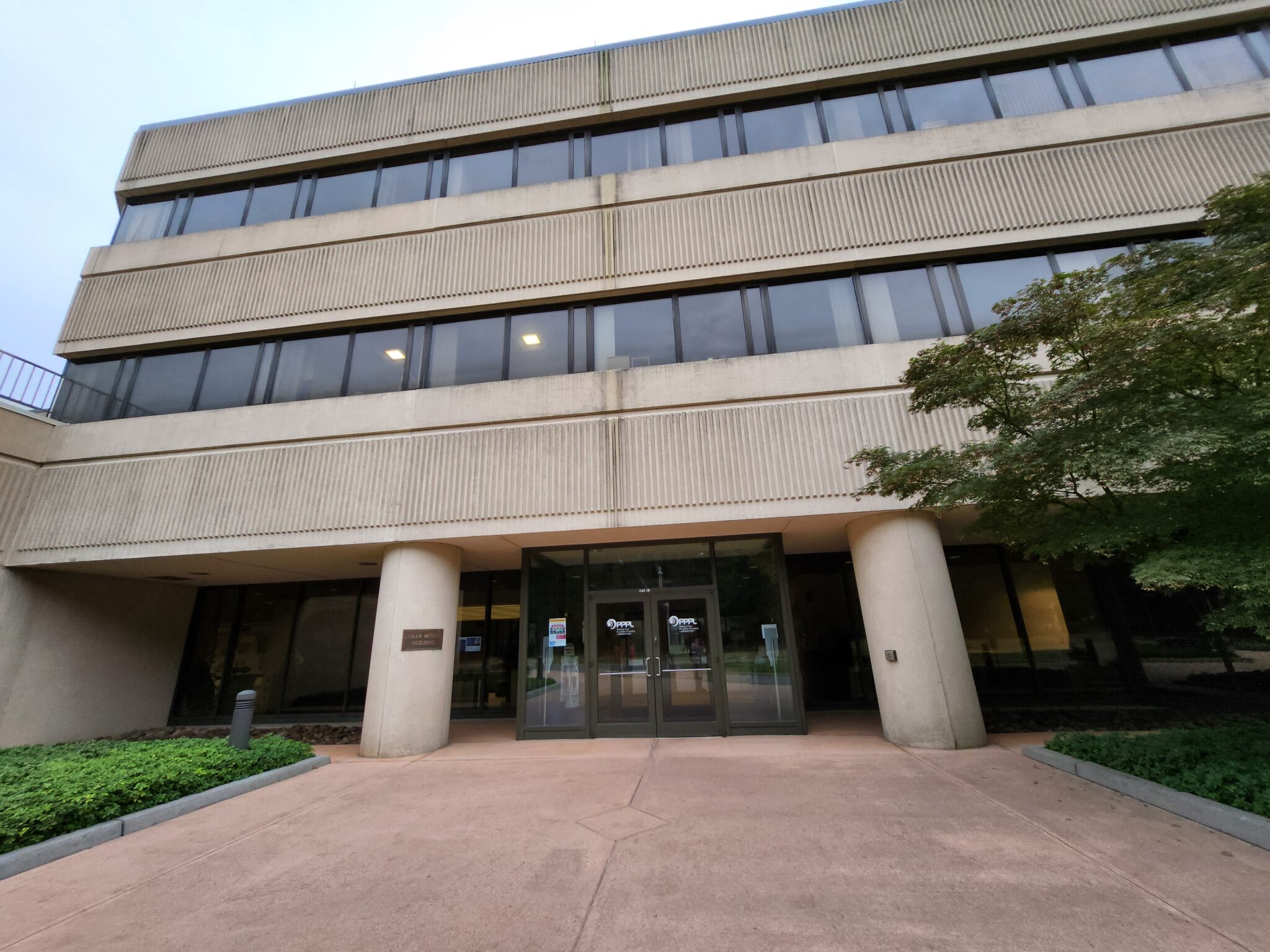 DOE Collaborative Research Facilities Webinar – Princeton Collaborative ...